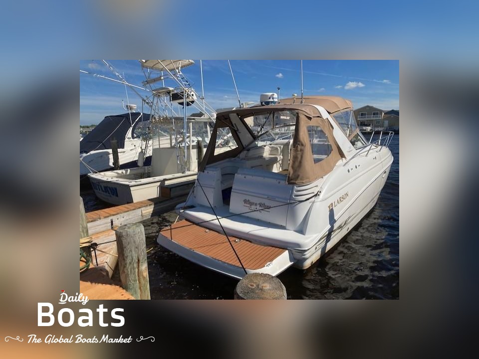 Larson Cabrio Mid Cabin For Sale View Price Photos And Buy