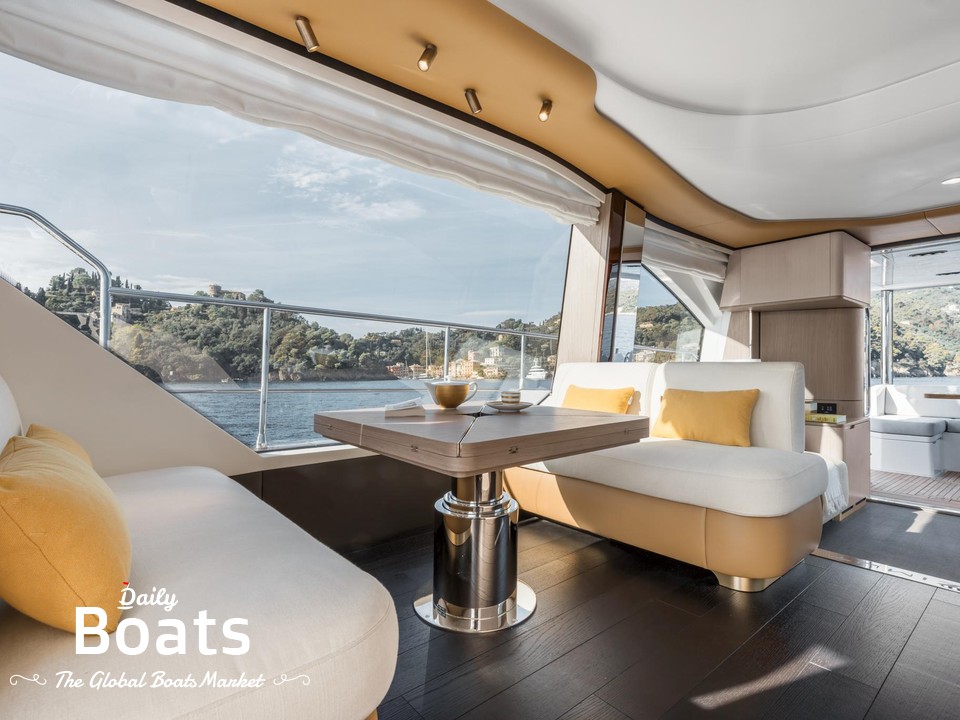 Azimut Ft Aft Galley Version