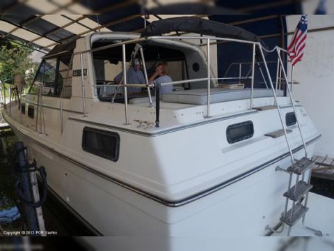 1987 Carver 28 Riviera for sale. View price, photos and Buy 1987 Carver ...