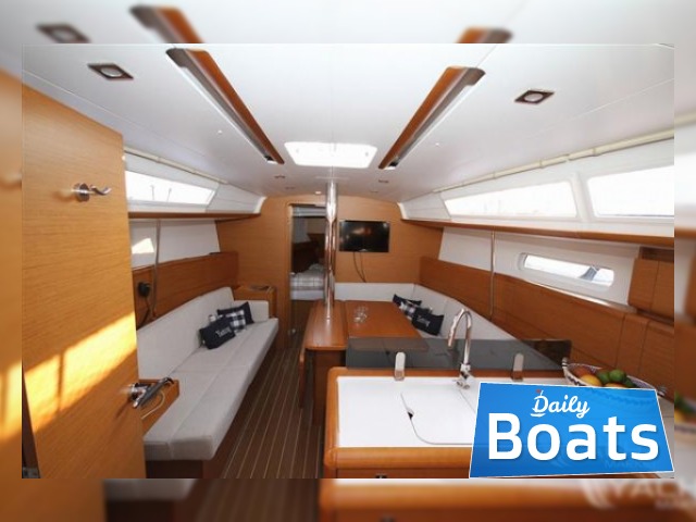 2013 Jeanneau 379 for sale. View price, photos and Buy 2013 Jeanneau ...