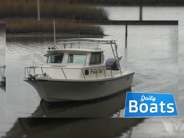 2003 Parker 25 Pilothouse for sale. View price, photos and Buy 2003 ...