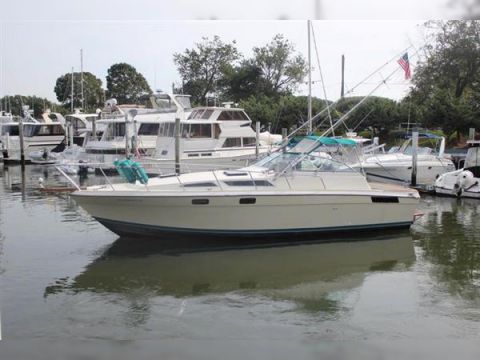1979 Bayliner 32 Conquest for sale. View price, photos and Buy 1979 ...