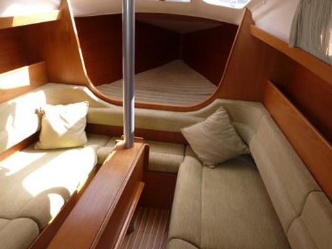 2004 Hunter Channel 27 Mkii for sale. View price, photos and Buy 2004 ...