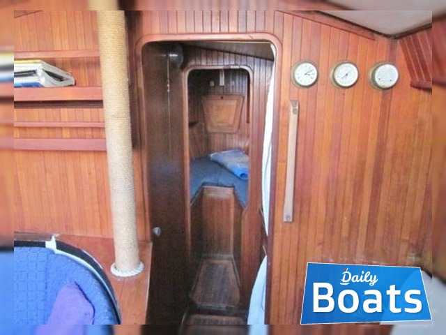 1986 Crossbow 40 Cutter Rigged Sloop for sale. View price, photos and ...