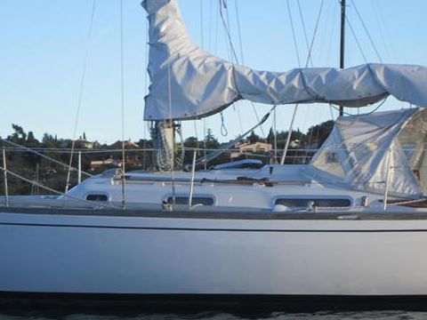 Wauquiez Centurion 32 for sale. View price, photos and Buy Wauquiez ...
