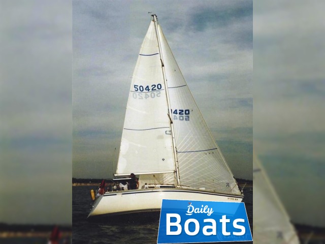 1987 Hunter Legend 28.5 for sale. View price, photos and Buy 1987 ...