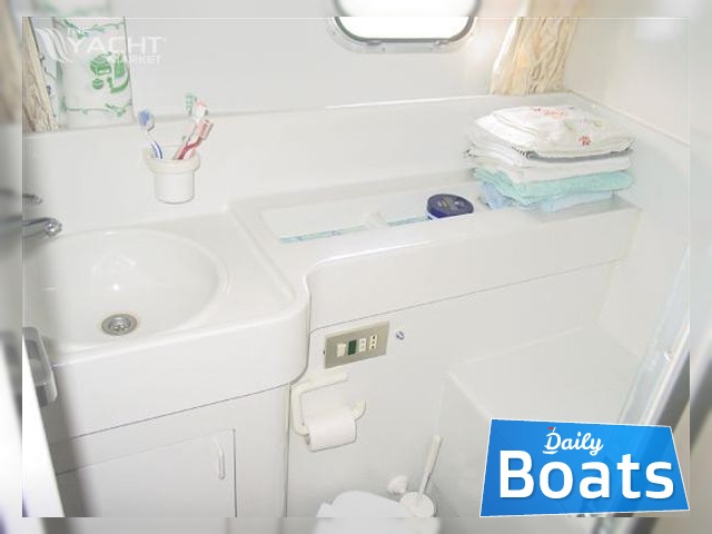 1989 Mochi 40 Europa for sale. View price, photos and Buy 1989 Mochi 40 ...