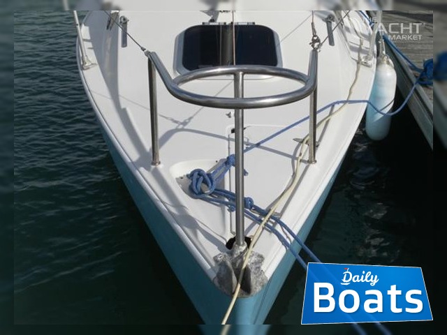 1981 Hunter Medina for sale. View price, photos and Buy 1981 Hunter ...