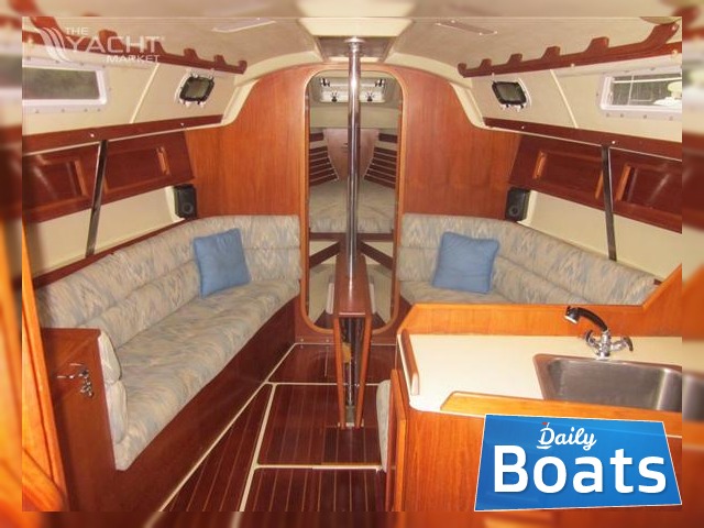 1989 Pearson 33 for sale. View price, photos and Buy 1989 Pearson 33 ...