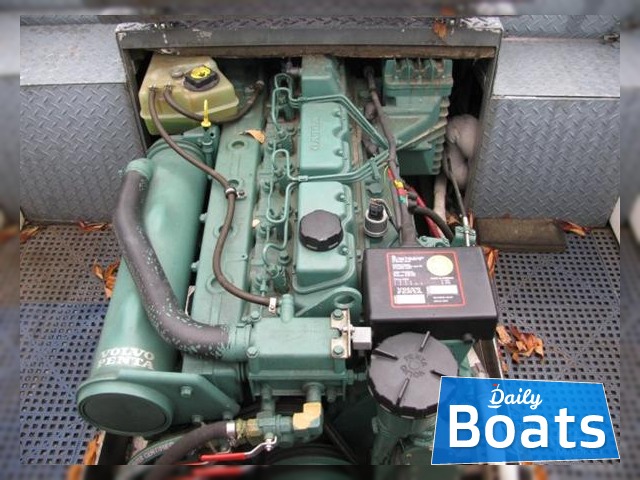 1986 Monark 1986 22' X 8' Aluminum Work Boat for sale. View price ...