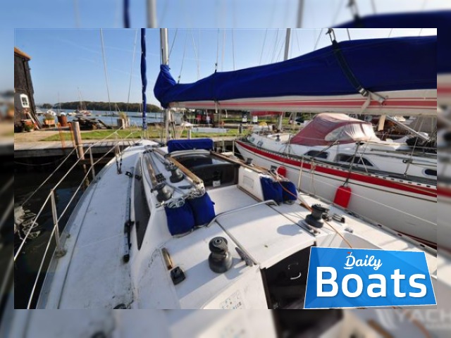 1984 Jeanneau 37 Selection for sale. View price, photos and Buy 1984 ...