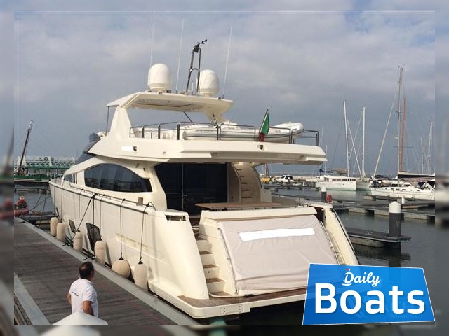 2011 Ferretti 800 for sale. View price, photos and Buy 2011 Ferretti ...