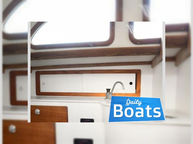 2005 Morris Yachts 36 for sale. View price, photos and Buy 2005 Morris ...