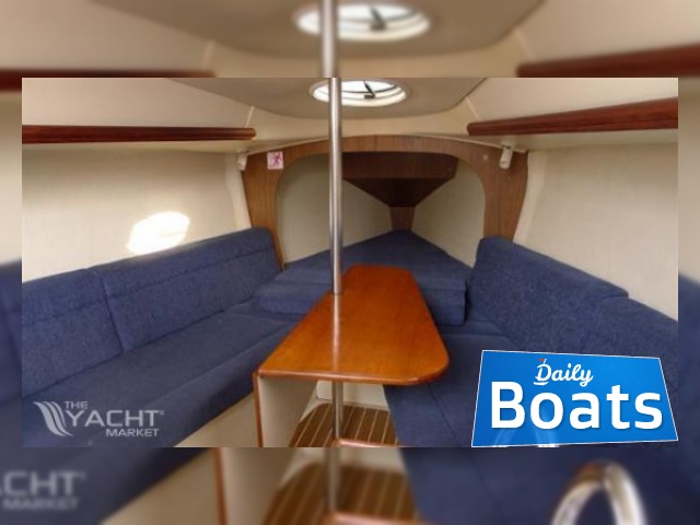 2005 Hunter Legend 27 for sale. View price, photos and Buy 2005 Hunter ...