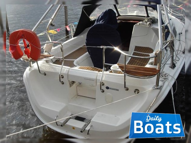 2005 Hunter 33 for sale. View price, photos and Buy 2005 Hunter 33 #115491