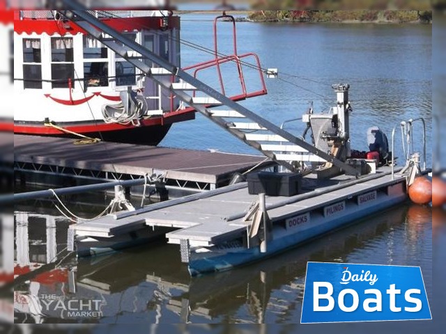 1988 Custom Built 1988 28' X 8' Pontoon Spud Crane Work Boat for sale ...