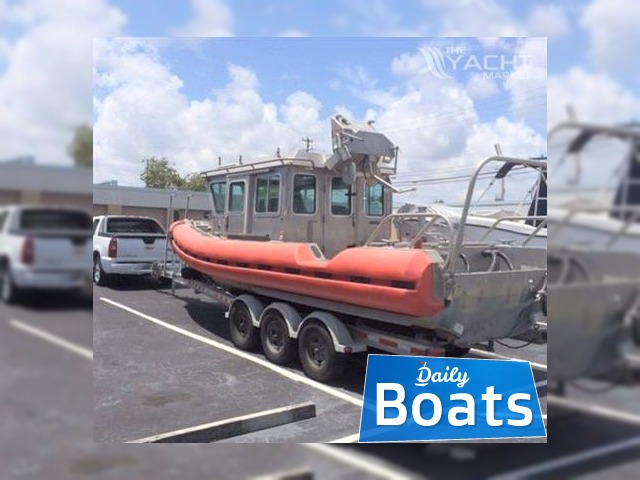 Safe Boats International 2010 25' Defender=Class Response Boat for sale ...