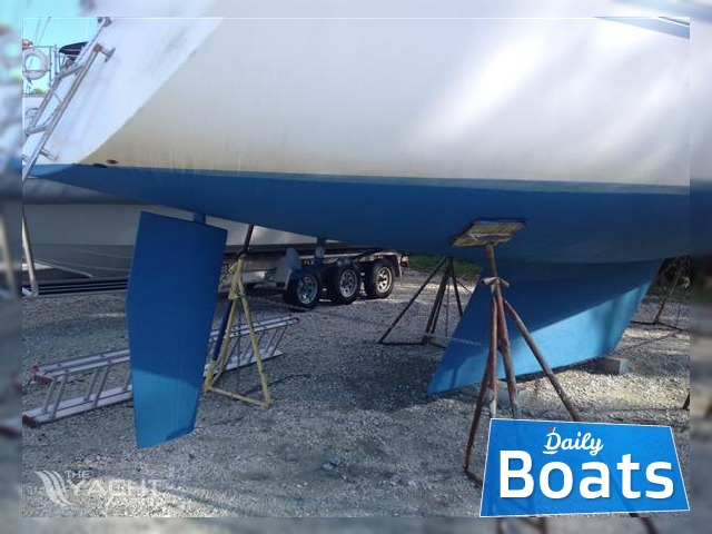 1984 Hunter Shoal Draft Sloop for sale. View price, photos and Buy 1984 ...