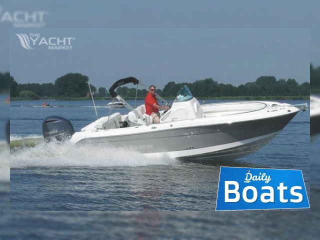 2008 Robalo 240 Cc (Similar To Boston Whaler) for sale. View price ...