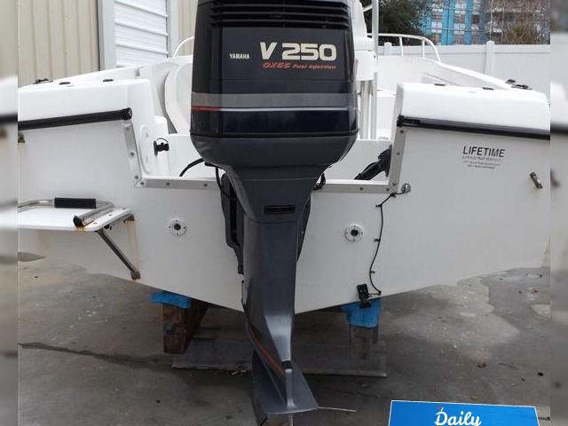 2001 Angler 220F Standard Transom for sale. View price, photos and Buy ...