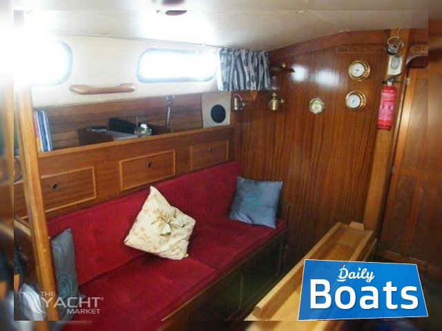 1980 Westerly Discus 33 for sale. View price, photos and Buy 1980 ...