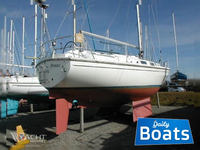 1980 Westerly Discus 33 for sale. View price, photos and Buy 1980 ...