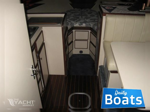 1984 Hatteras 32 Flybridge Fisherman for sale. View price, photos and ...