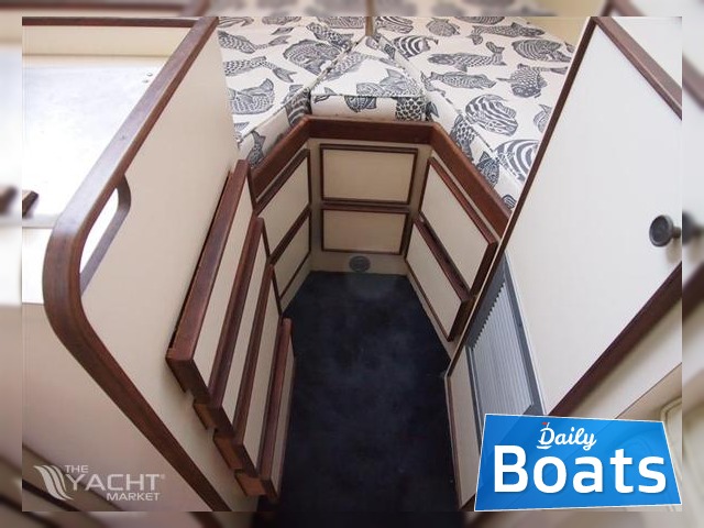 1984 Hatteras 32 Flybridge Fisherman for sale. View price, photos and ...