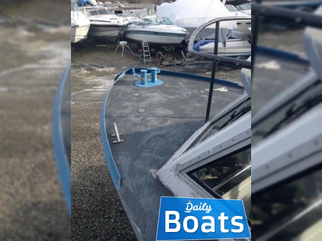 1983 Gladding Hearn (2) 1983 30' X 11.5' Gladding Hearn Dive/Work Boat ...