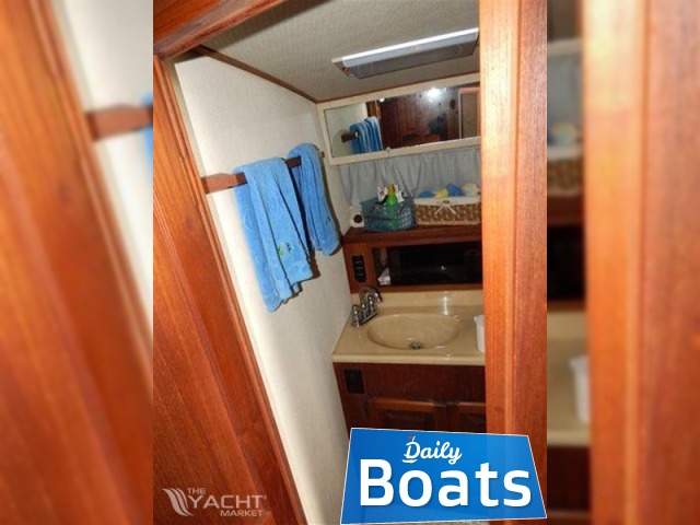 1985 Viking Yachts 35 Convertible for sale. View price, photos and Buy ...
