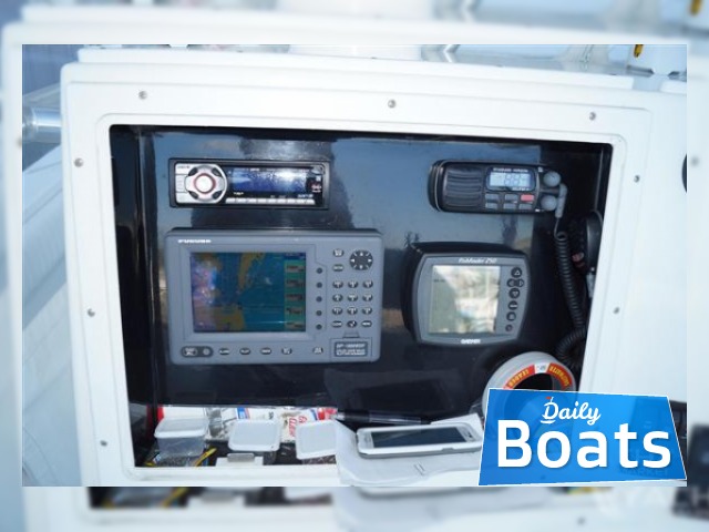 2004 Regulator 24Fs Center Console for sale. View price, photos and Buy ...