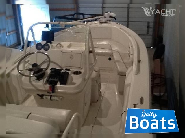 2006 Everglades 223 Cc With Trailer for sale. View price, photos and ...