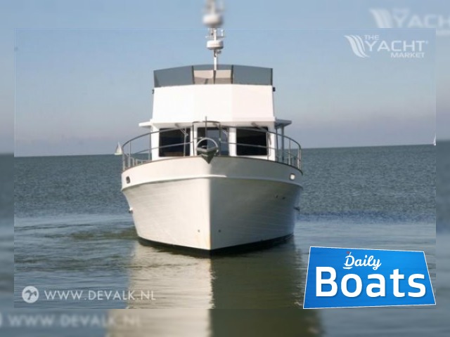 2011 Bluewater Marine Algarve Trawler Yacht 40 Ft for sale. View price ...