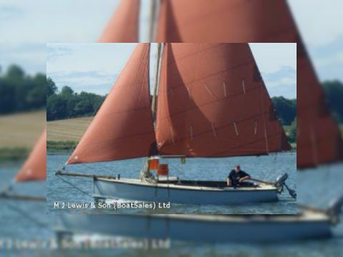 1980 Memory 19.Grp Gaff Sloop Open Boat Version With for sale. View ...