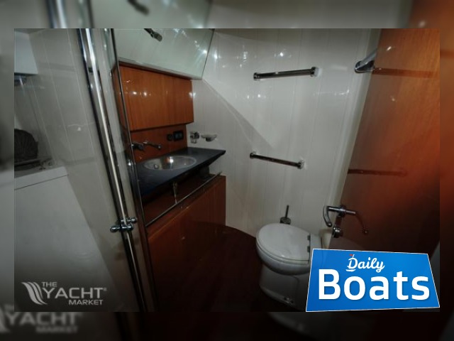 2005 Uniesse - Ferretti.Sea Ray 53 Fly287 Hours for sale. View price ...