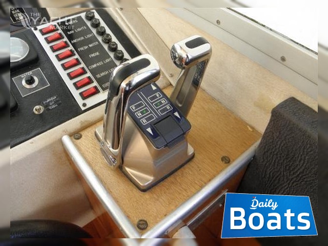 1986 Princess 33 Mk2 Flybridge for sale. View price, photos and Buy ...