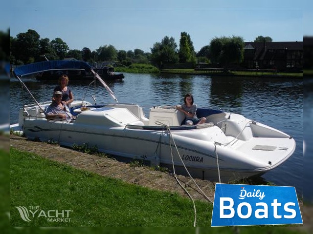 1995 Rinker 26 Flotilla for sale. View price, photos and Buy 1995 ...