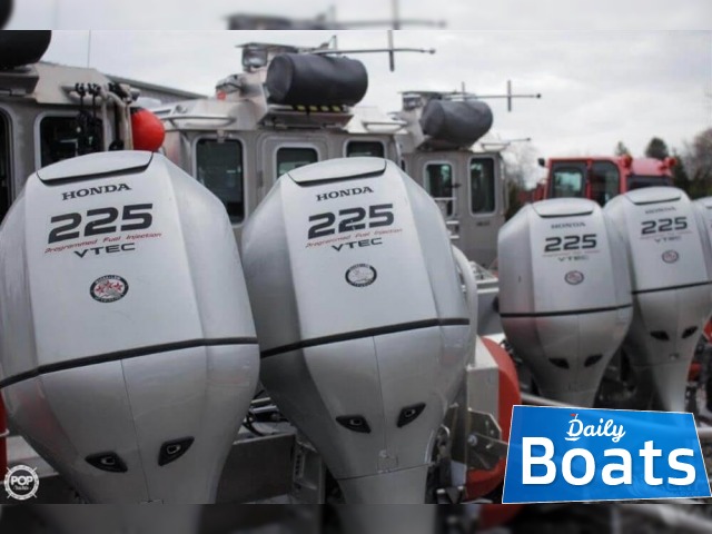 2004 Safe Boats International 25 Defender Full Cabin for sale. View ...