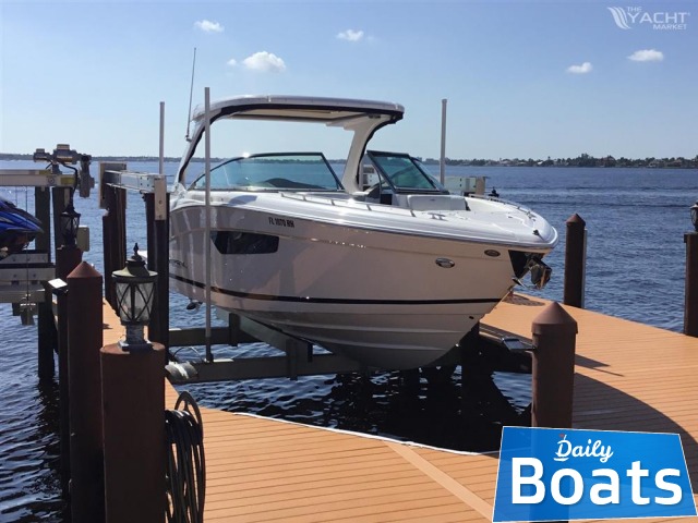 2017 Regal 33 Obx for sale. View price, photos and Buy 2017 Regal 33 ...