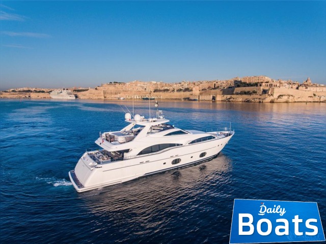 2009 Custom Line 97 for sale. View price, photos and Buy 2009 Custom ...