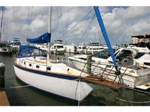 1980 Endeavour 37 for sale. View price, photos and Buy 1980 Endeavour ...