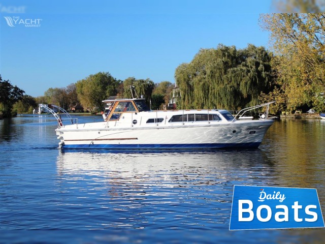 1970 RLM Bahama 31 for sale. View price, photos and Buy 1970 RLM Bahama ...