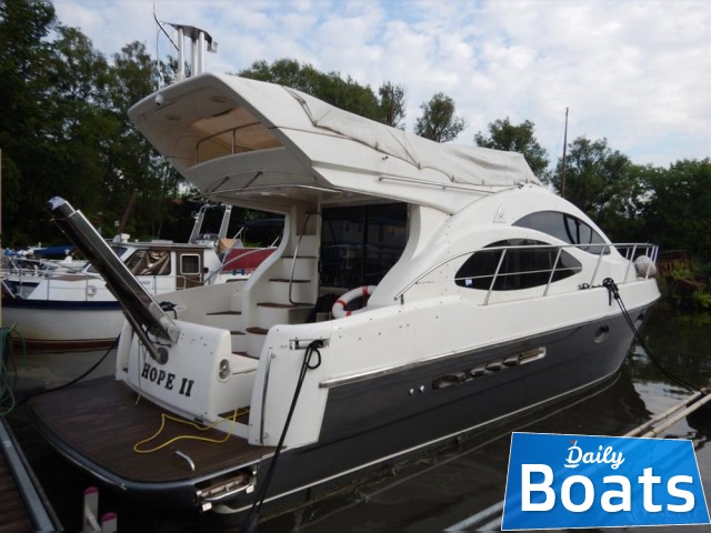 2002 Azimut 42 Fly for sale. View price, photos and Buy 2002 Azimut 42 ...
