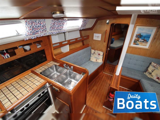 1988 Westerly Seahawk 34 - Bilge Keel for sale. View price, photos and ...