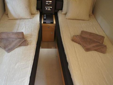 2011 Sunseeker Don Shead / Design for sale. View price, photos and Buy ...