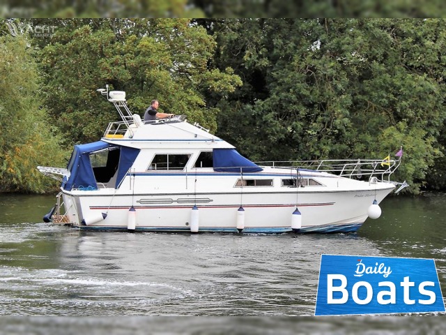 1984 Princess 33 Mkii Flybridge for sale. View price, photos and Buy ...