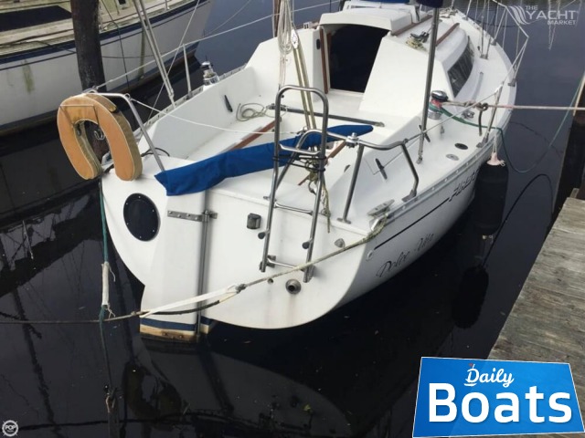 1987 Beneteau First 26 for sale. View price, photos and Buy 1987 ...