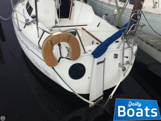 1987 Beneteau First 26 for sale. View price, photos and Buy 1987 ...