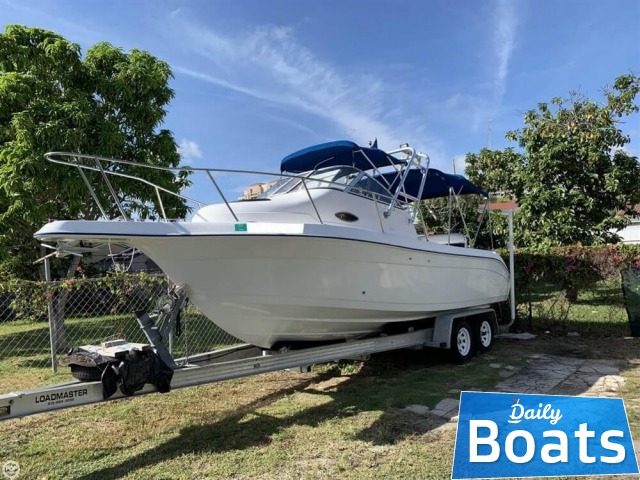 2001 Cobia 230 Wa for sale. View price, photos and Buy 2001 Cobia 230 ...