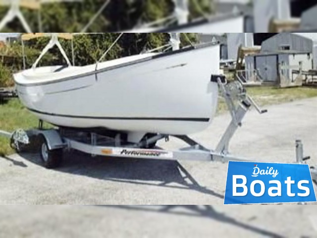Used Com pac sun cat daysailer for sale - Daily Boats